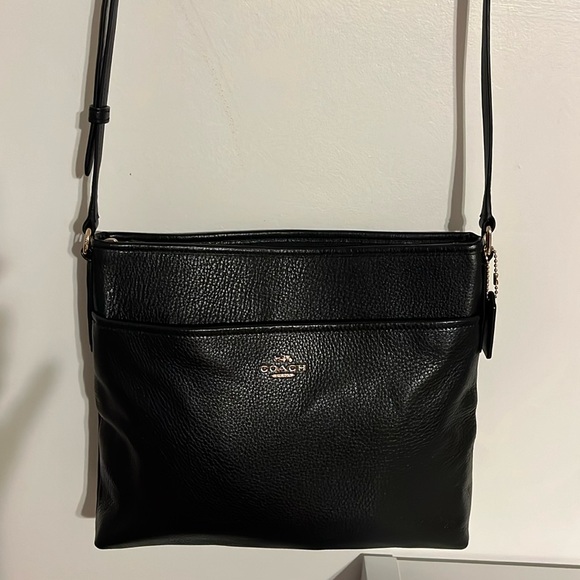 Coach | Bags | Coach File Bag Crossbody Bag In Soft Pebbled Leather ...